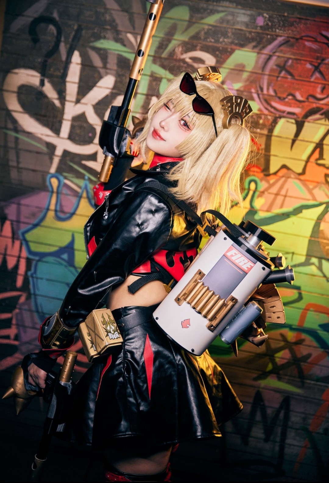 Burnice Cosplay [Cosplayer: MelTa] Zenless Zone Zero | HoYoLAB