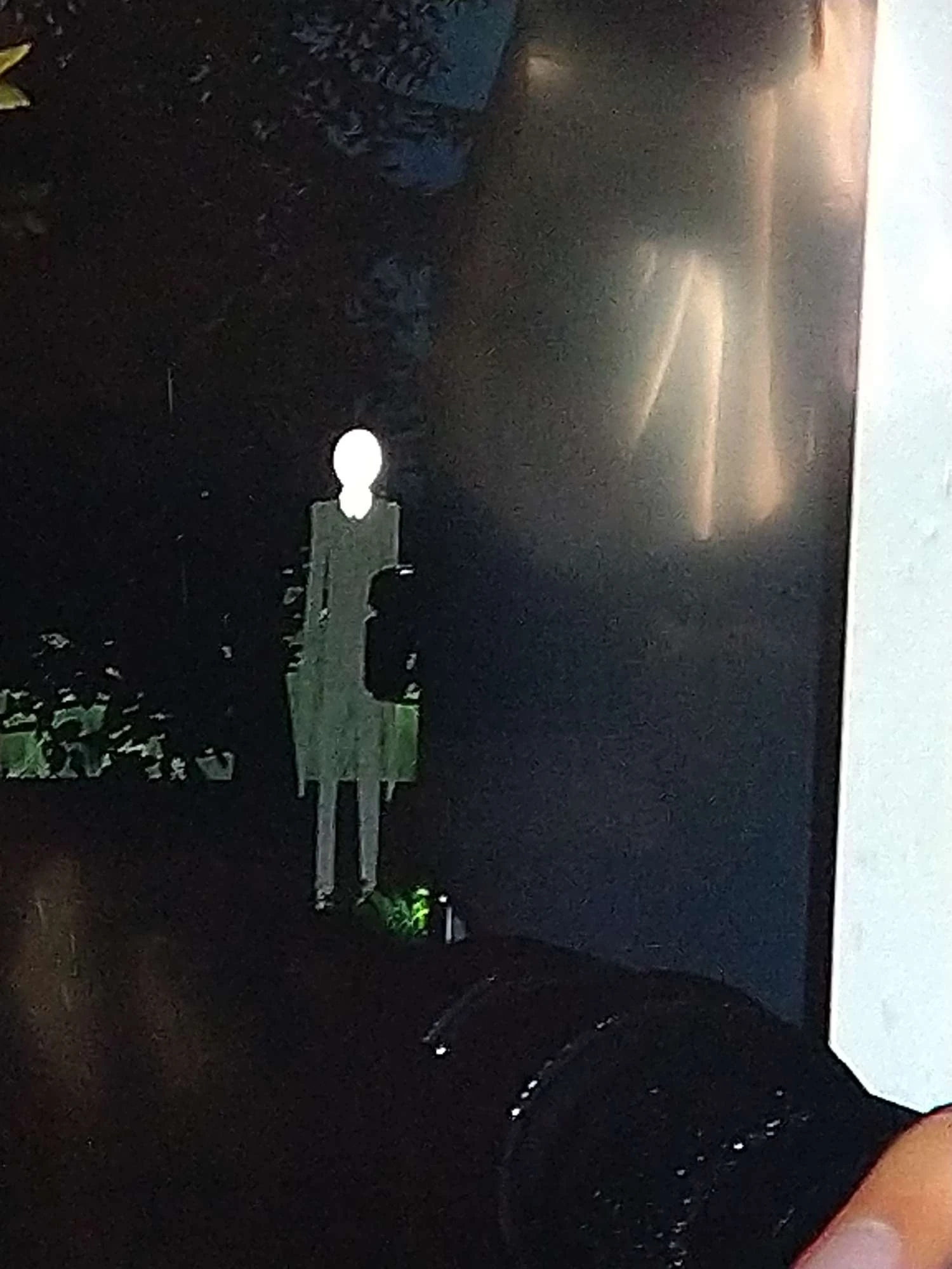 even Slenderman is in phasmophobia. | HoYoLAB