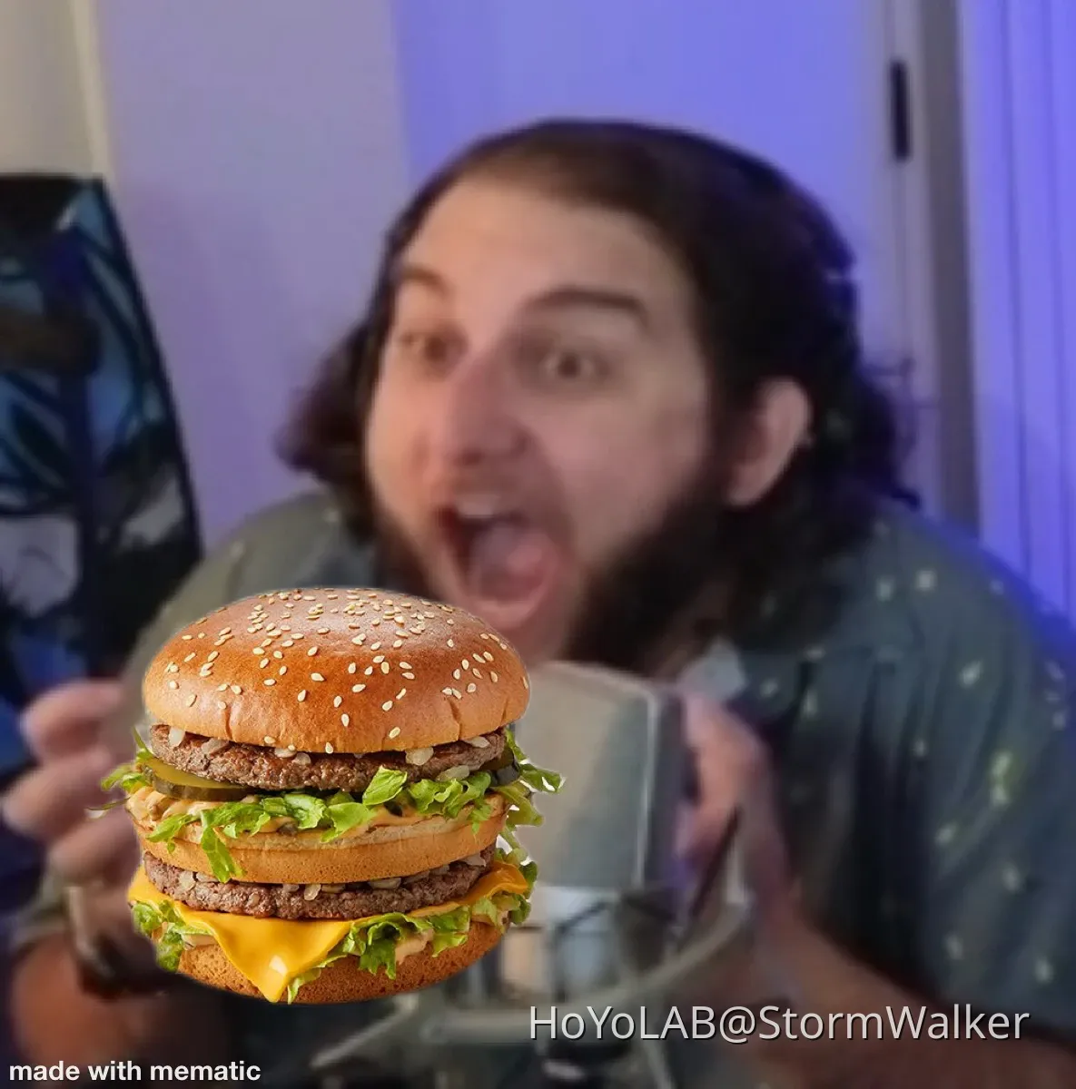 Alejandro eating stuff #6 (Big mac) | HoYoLAB