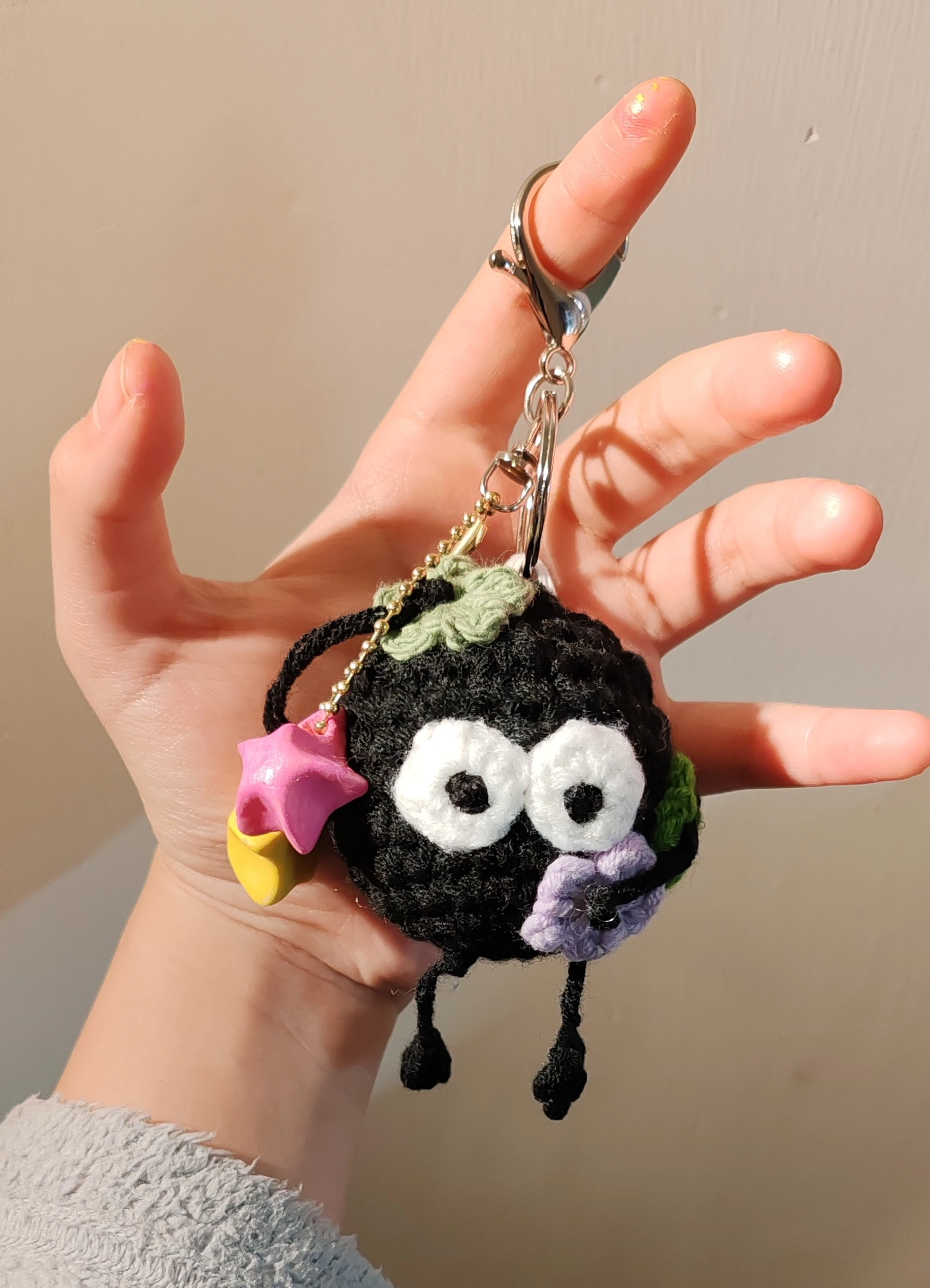 ⭐ ghibli "susuwatari" inspired keychain! ⭐ | HoYoLAB