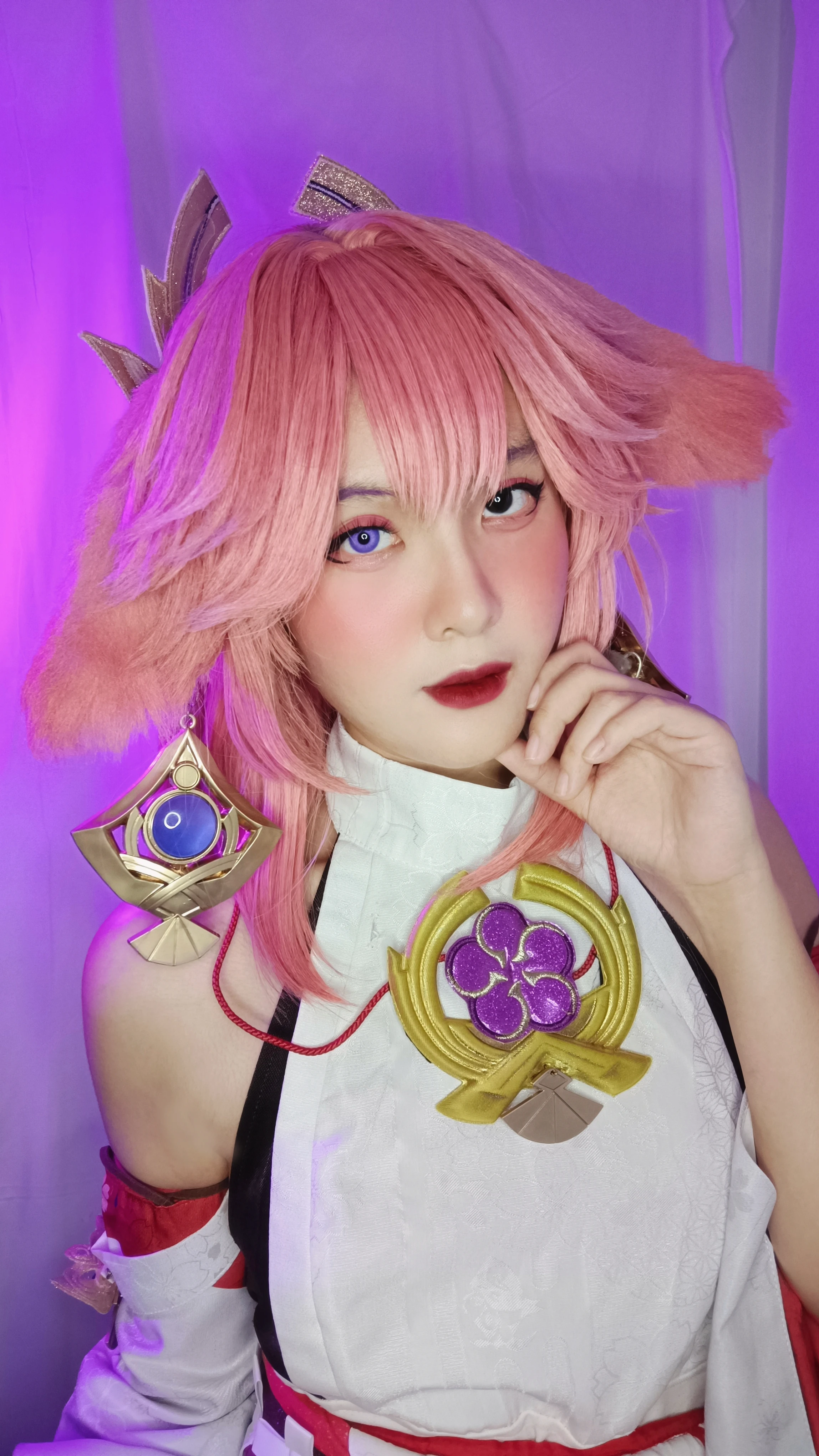 Yae Miko but 1 purple eye💜🦊 Genshin Impact | HoYoLAB