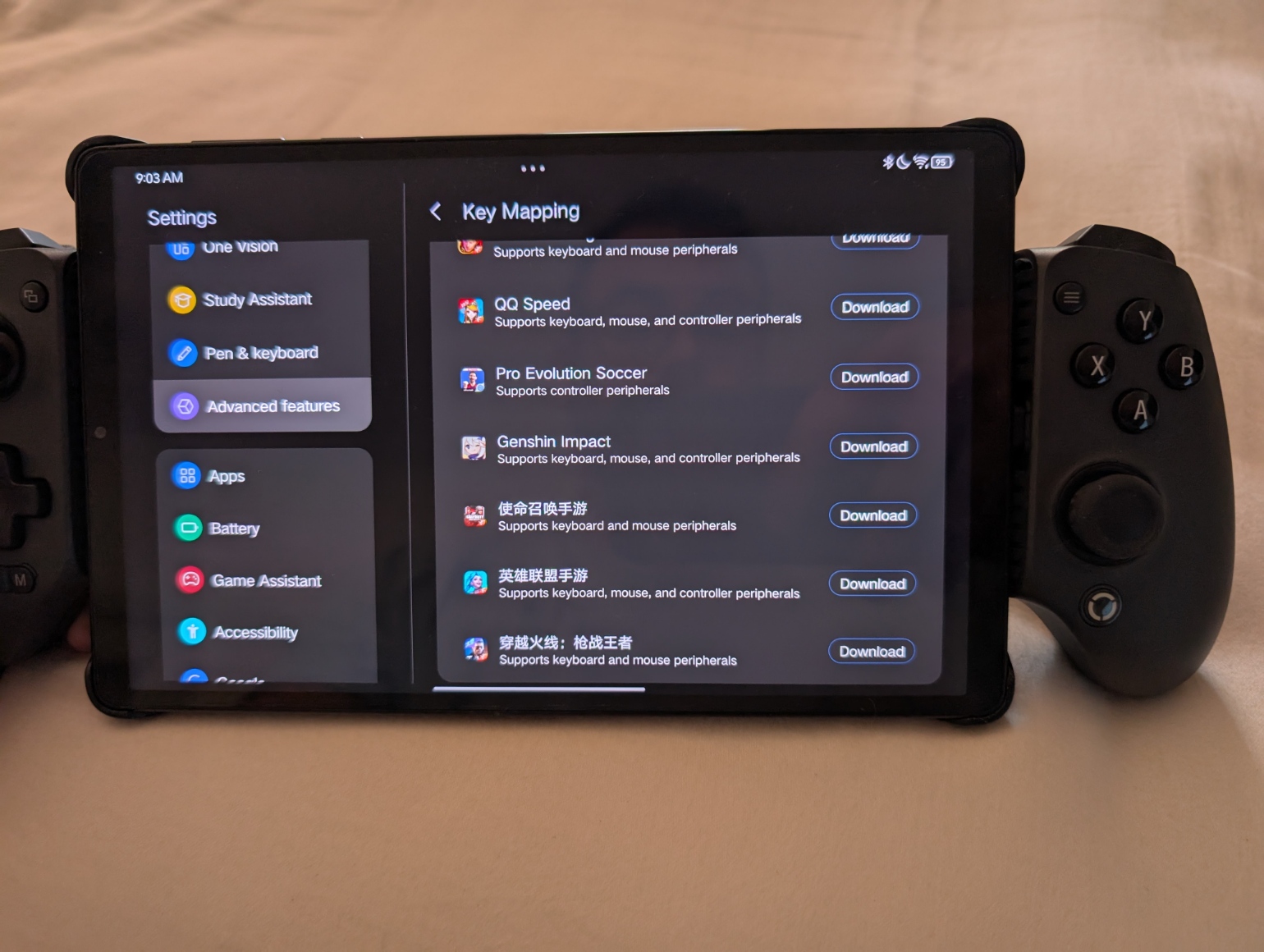 Why does the China Android version support keyboard mouse and controllers but not the Google ...