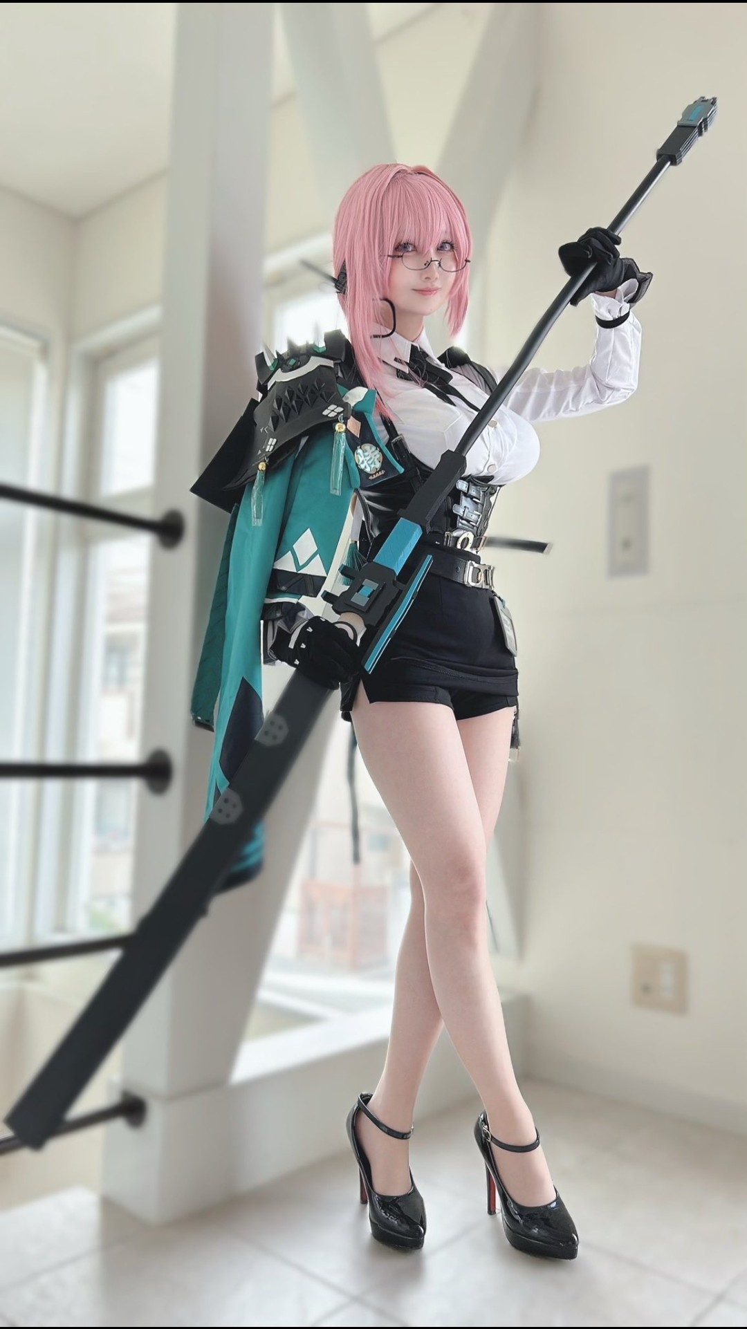 Yanagi Cosplay [Cosplayer: Tohka] Zenless Zone Zero | HoYoLAB