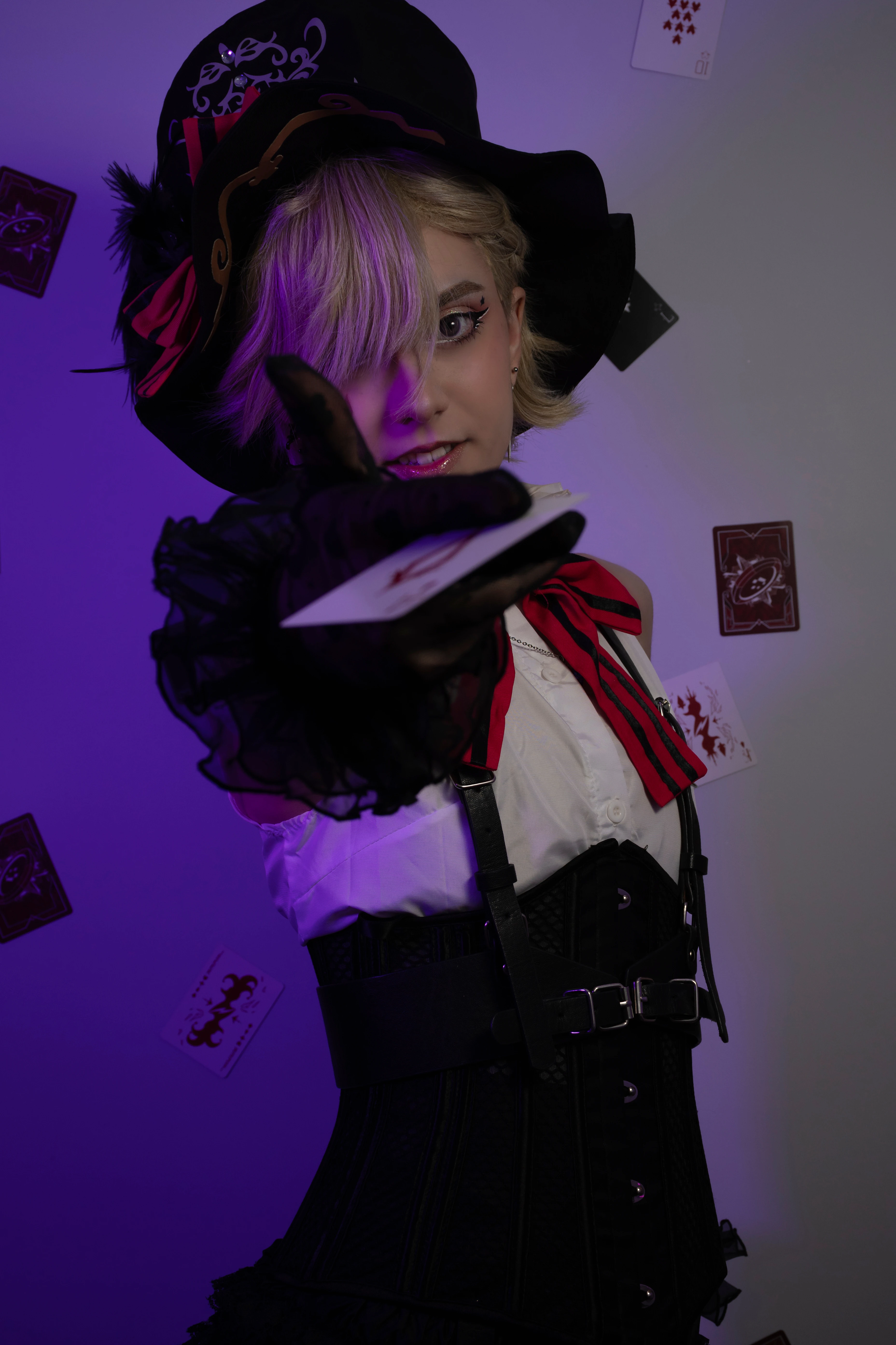 My Lyney Cosplay 🃏 🎩 Genshin Impact | HoYoLAB