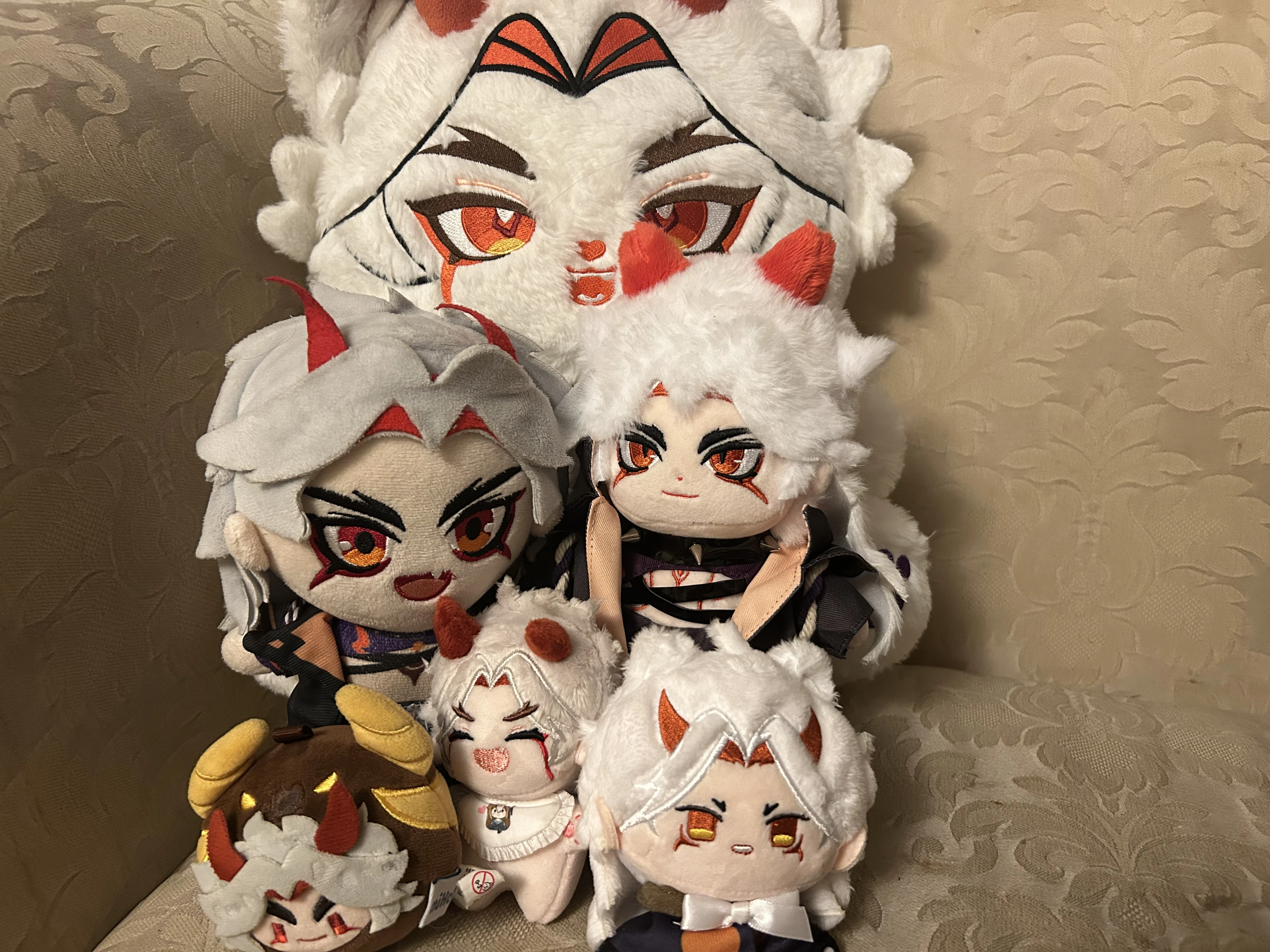 Itto plushies(+cat) Genshin Impact | HoYoLAB