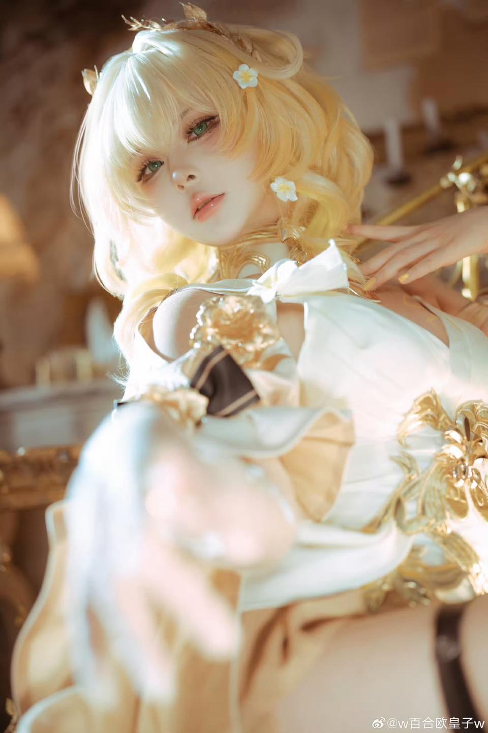 Beautiful Aglaea Cos (Coser : Yuri Majyo - 百合欧皇子 🇨🇳 ) Honkai: Star Rail ...