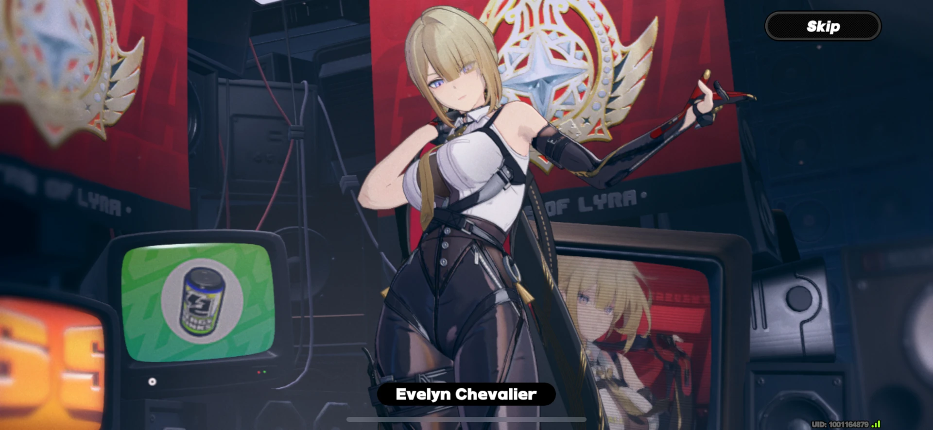 Gotta love a lucky first 10 pull feeling🥹 she is sososososos pretty 😍 ...