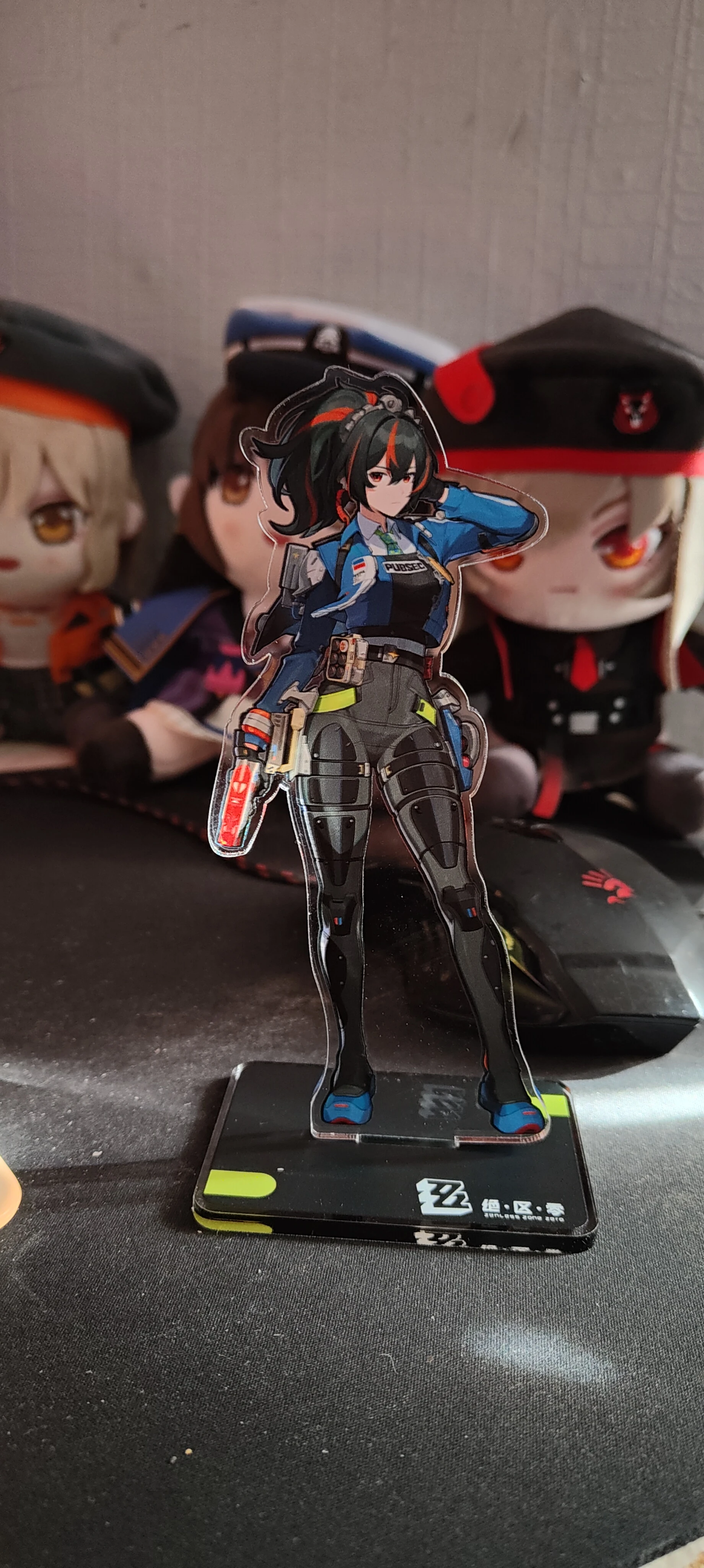 Zhu Yuan land (ordered another acrylic stand) Zenless Zone Zero | HoYoLAB