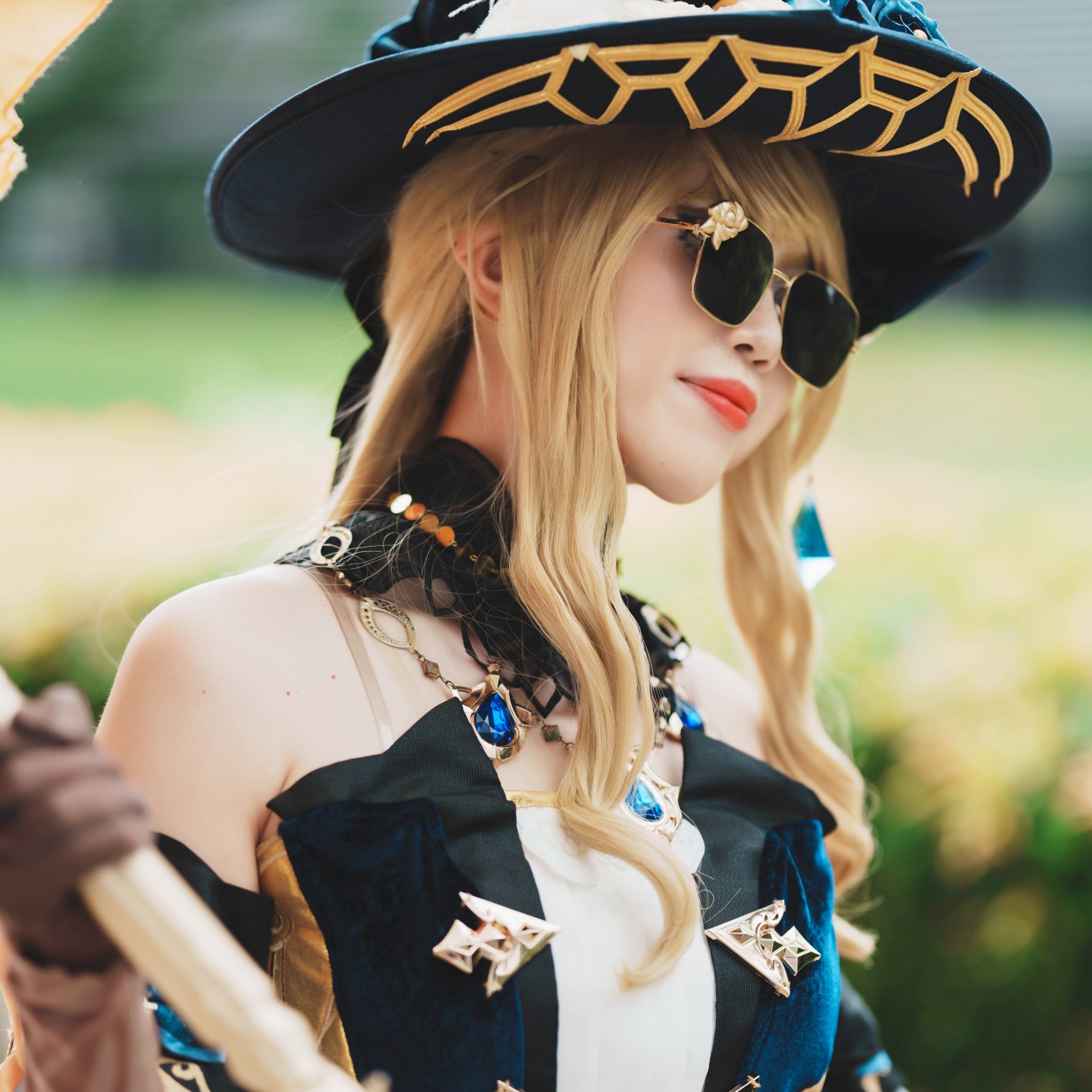 Navia photoshoot photos Genshin Impact | HoYoLAB