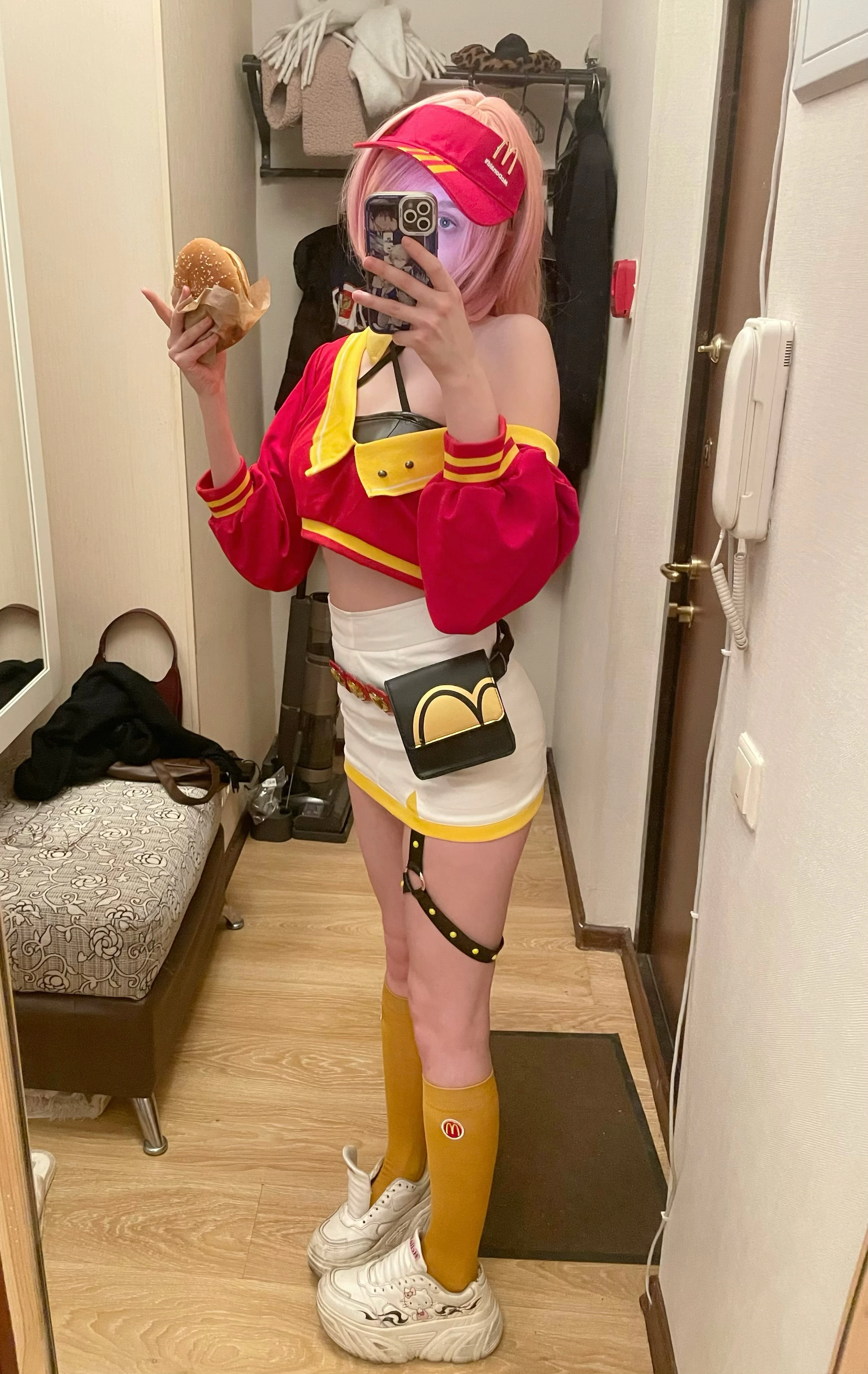 Nicole cosplay Zenless Zone Zero | HoYoLAB
