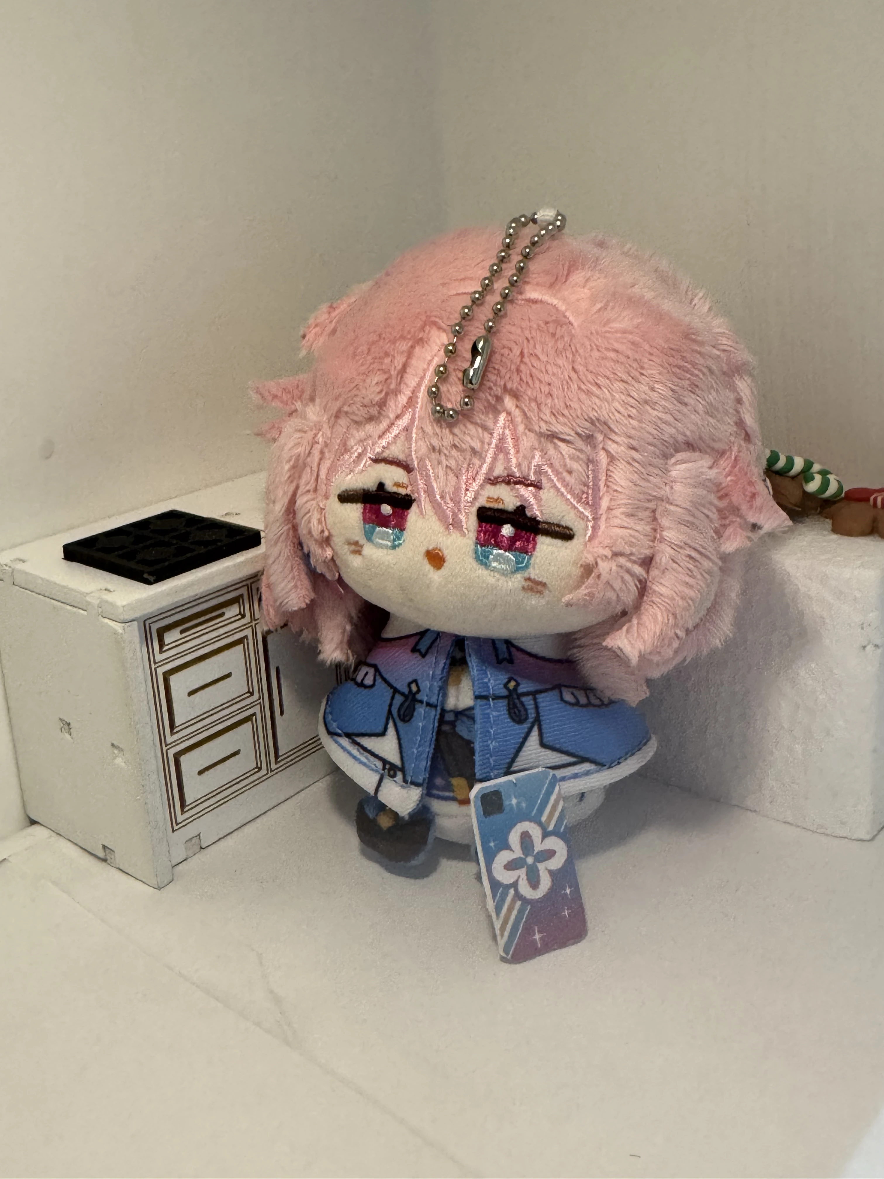 made phones for the plushies(Robin, Sunday, and March 7th) Honkai: Star ...