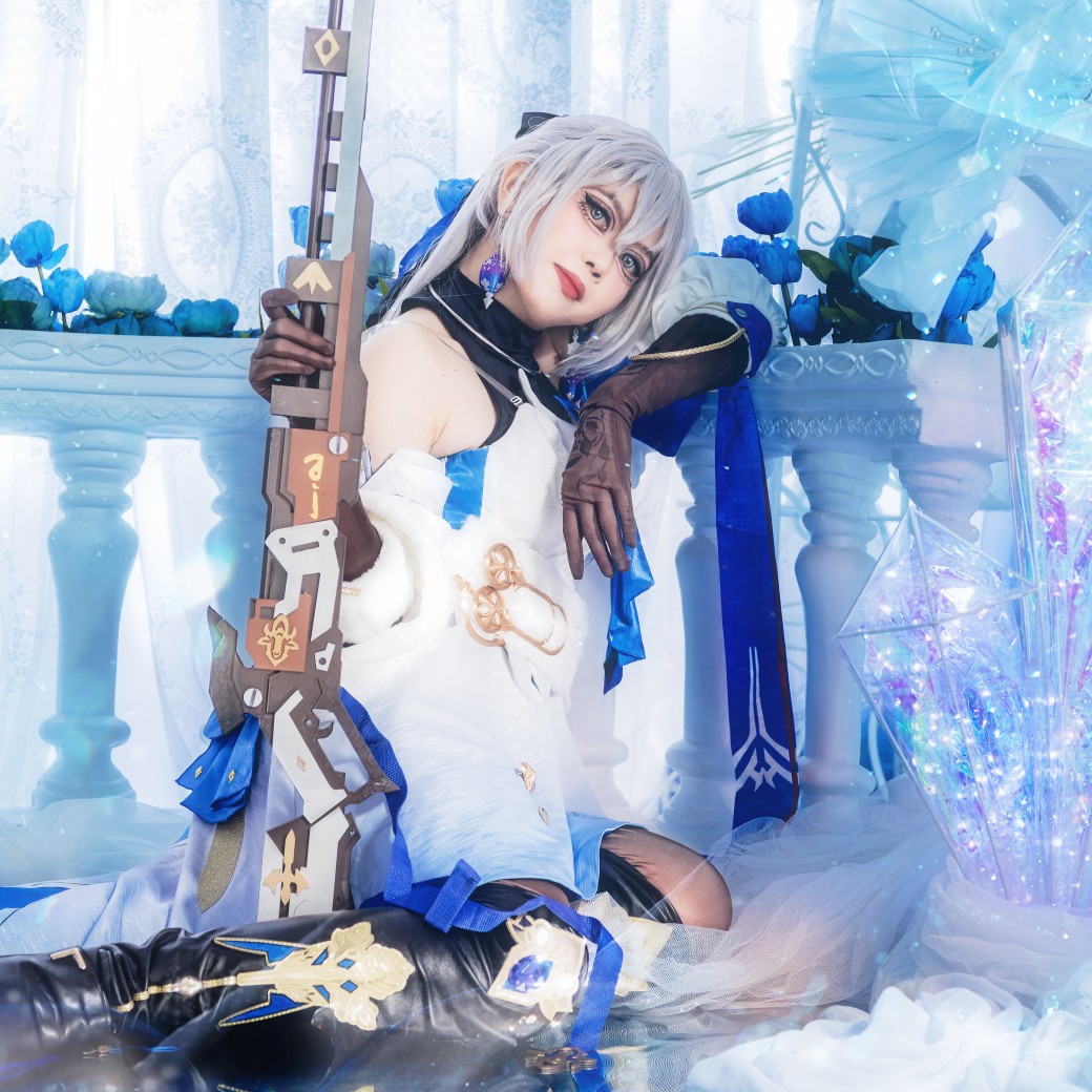 Bronya cosplay Honkai: Star Rail | HoYoLAB