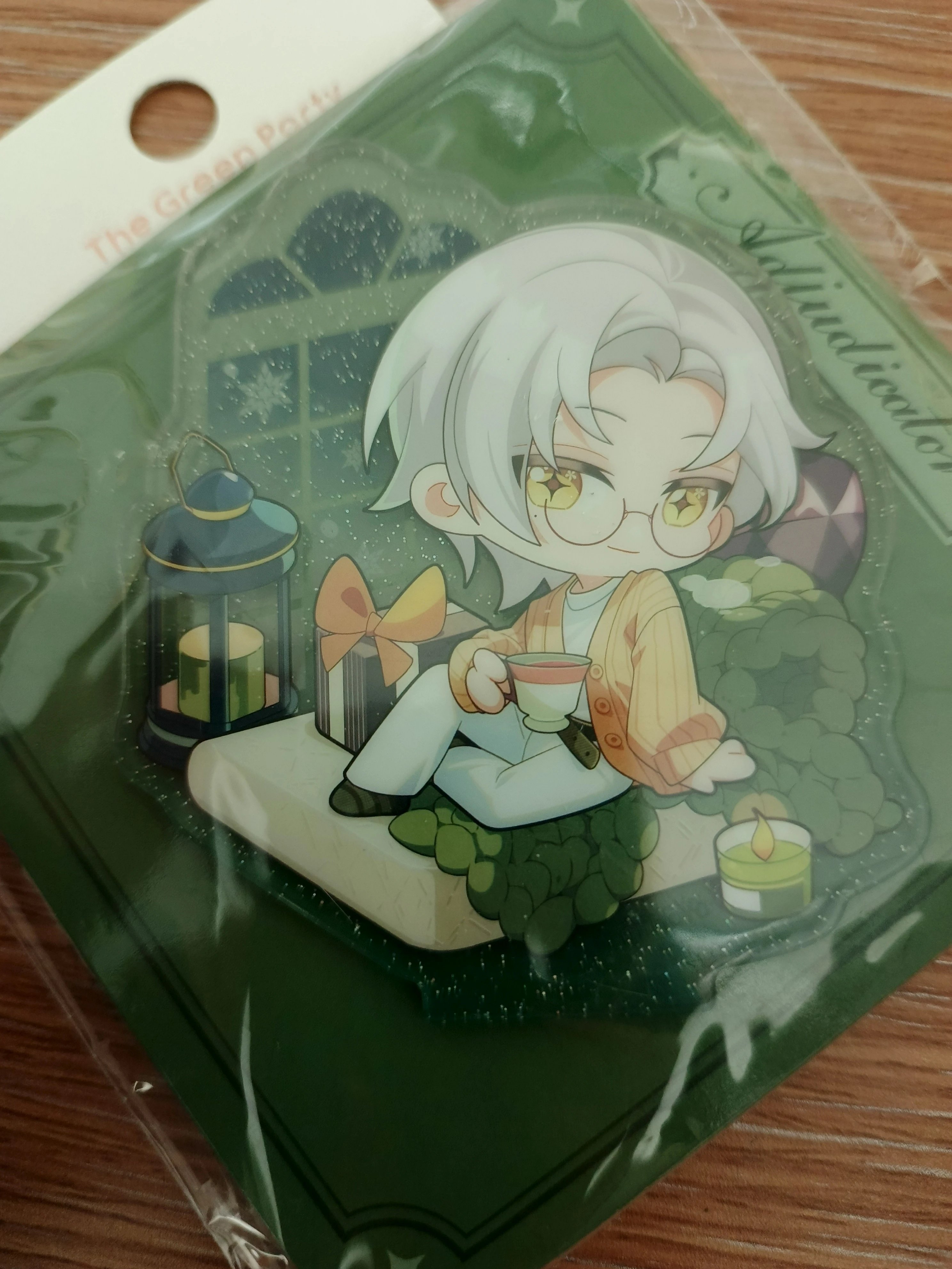 A friend bought me my first Vyn and TOT merch Tears of Themis | HoYoLAB