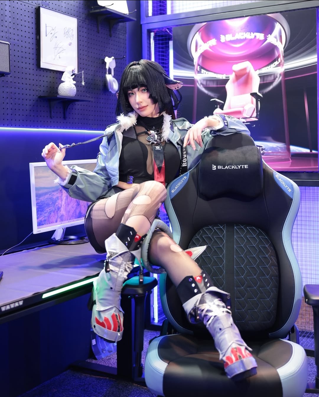 Jane Doe Cosplay [Cosplayer: Luximity] Zenless Zone Zero | HoYoLAB