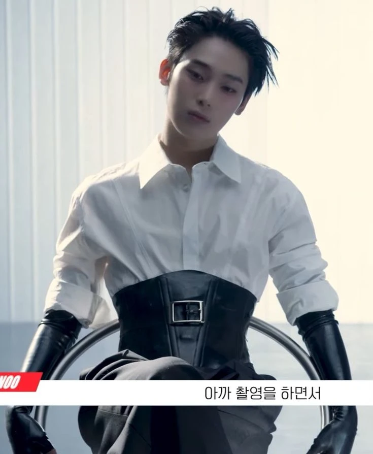 HIS WAIST HELLO???? | HoYoLAB