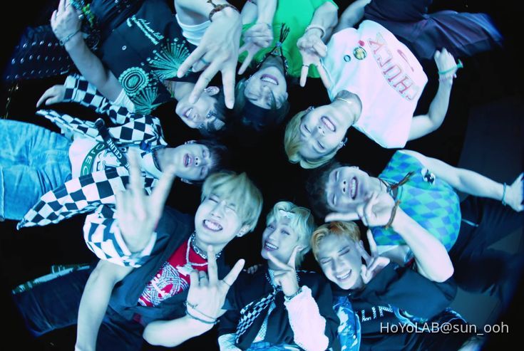 18 DAYS UNTIL THE SKZ CONCERT IN TORONTO!! | HoYoLAB