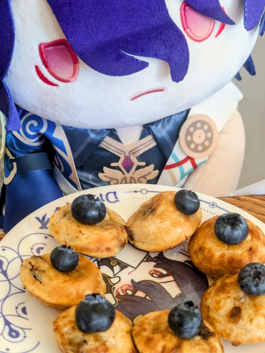 feeding big ratio nui blueberry pancakes Honkai: Star Rail | HoYoLAB