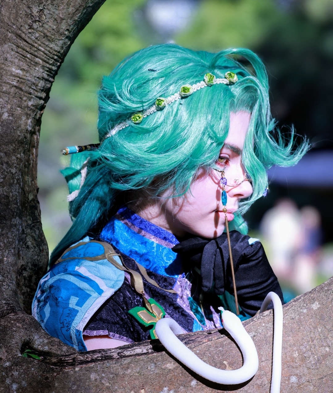 Baizhu Cosplay Genshin Impact | HoYoLAB