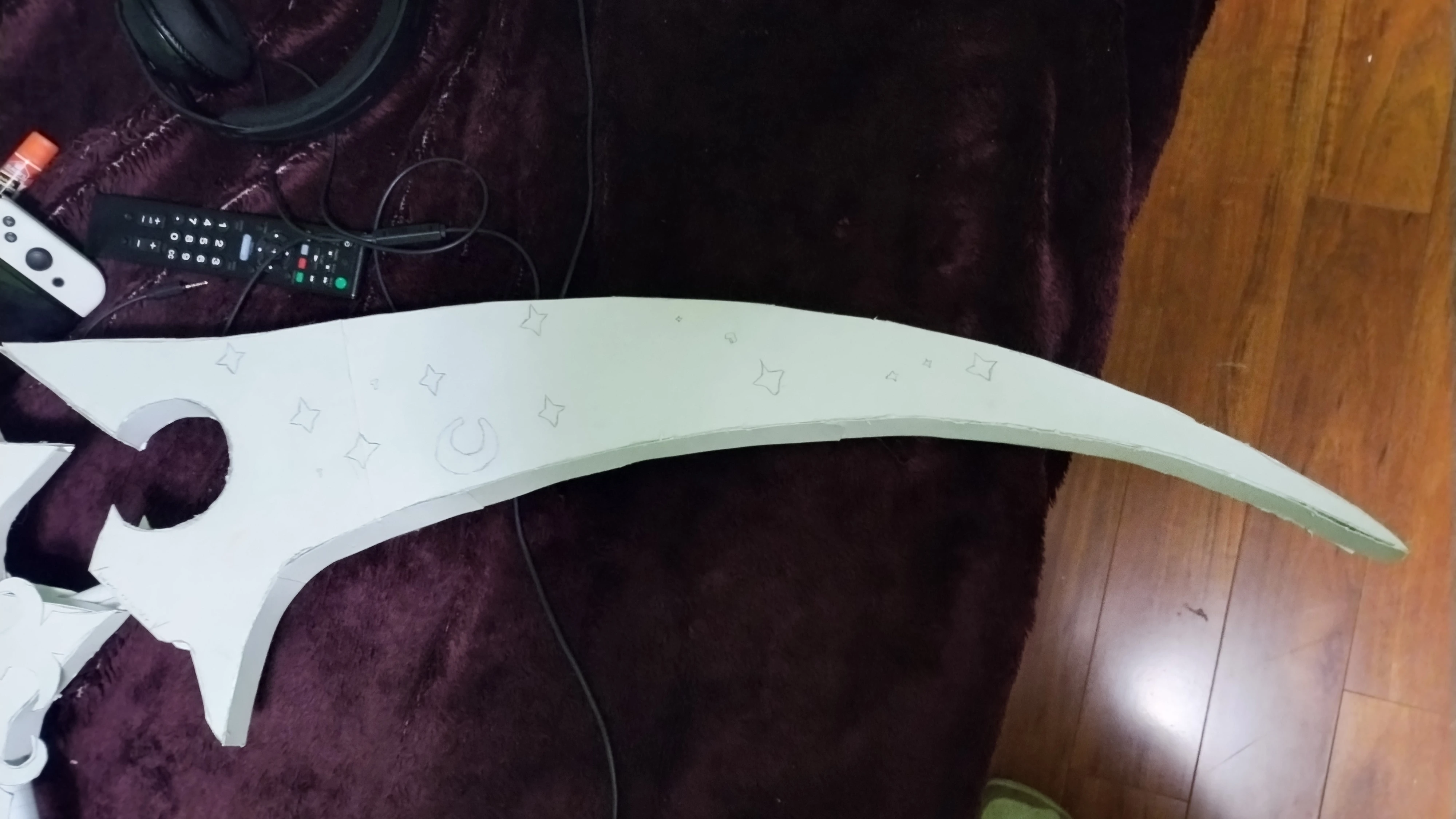 i made a scythe w paper Genshin Impact | HoYoLAB